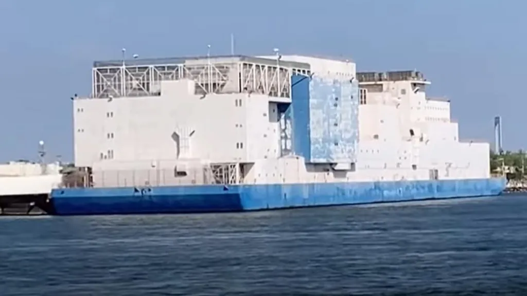 The Last Floating Prison in America Shut Down by New York