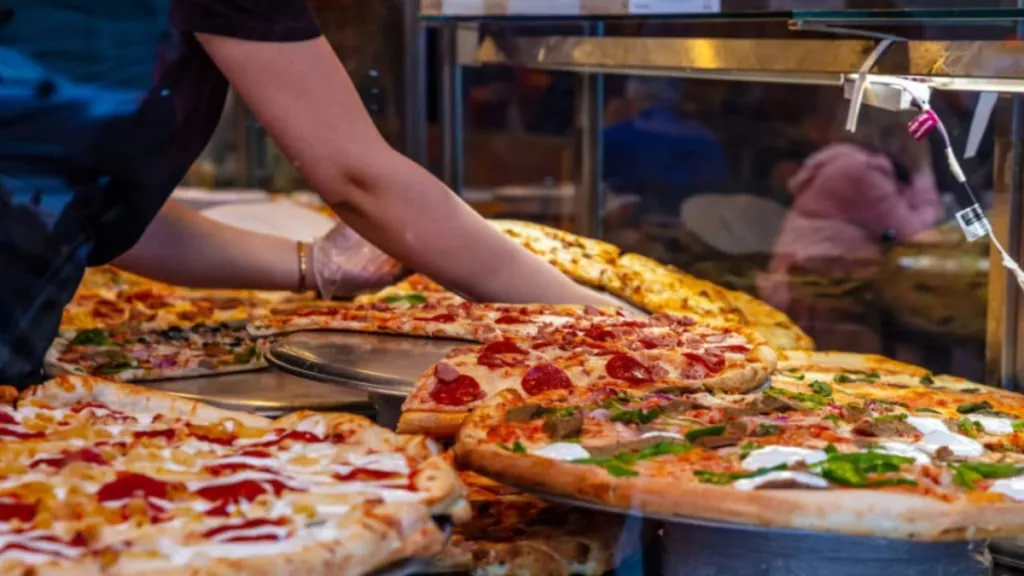 This Small Pizza Shop in New York City is Been Designated As The Best ...